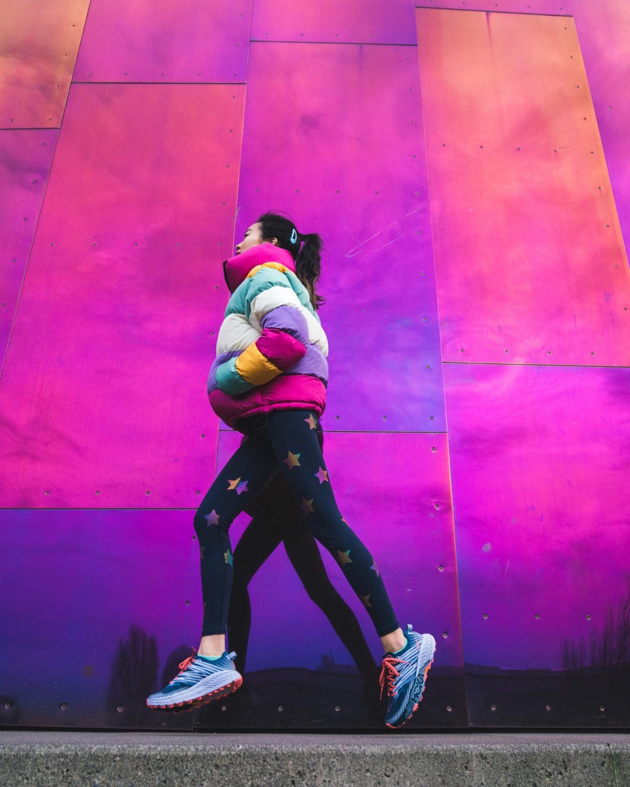 10 Dynamic Photography Posing Ideas to Try for Instagram