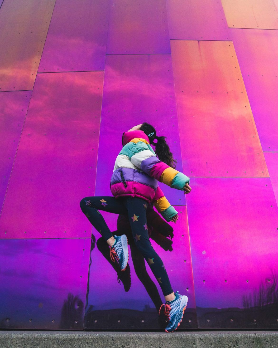 10 Dynamic Photography Posing Ideas to Try for Instagram