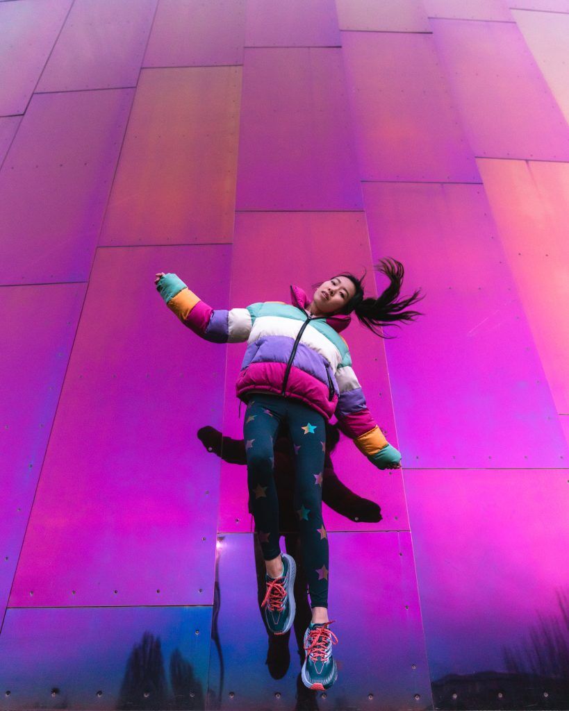 10 Dynamic Photography Posing Ideas to Try for Instagram